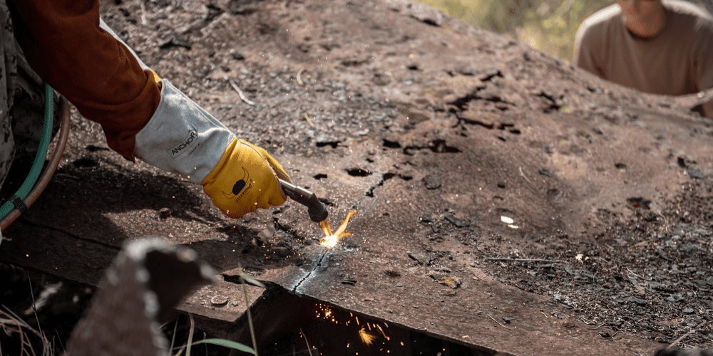 Behind the Exhibit - Pearl Harbor Aviation Museum